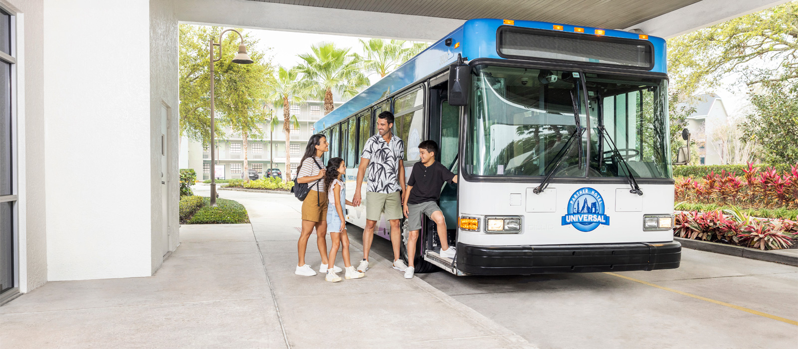 Orlando Resort with Theme Park Shuttle | Avanti International Resort
